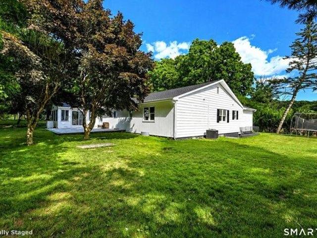 house with 3 bedroom, Norwalk CT ES104905006