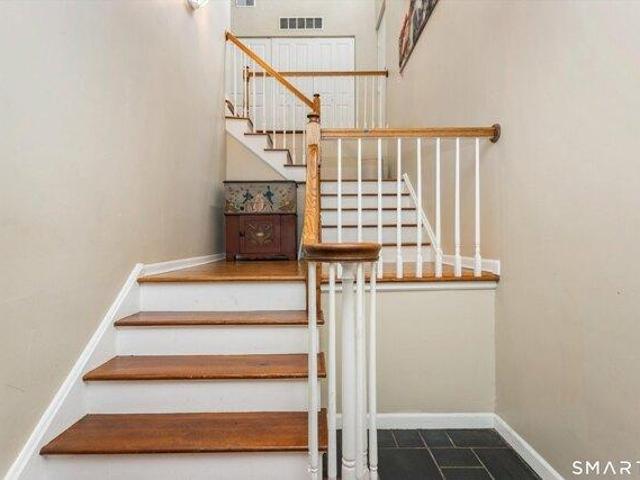 house with 3 bedroom, Norwalk CT ES105123225