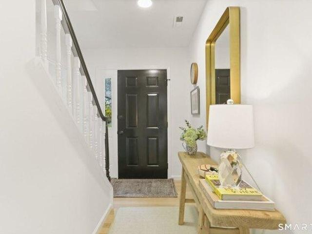 house with 3 bedroom, Norwalk CT ES103159339