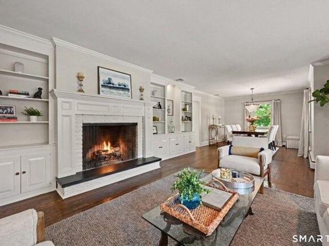 house with 3 bedroom, Norwalk CT ES103666186