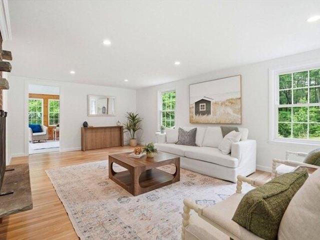 house with 3 bedroom, Norwell MA DLS103035896