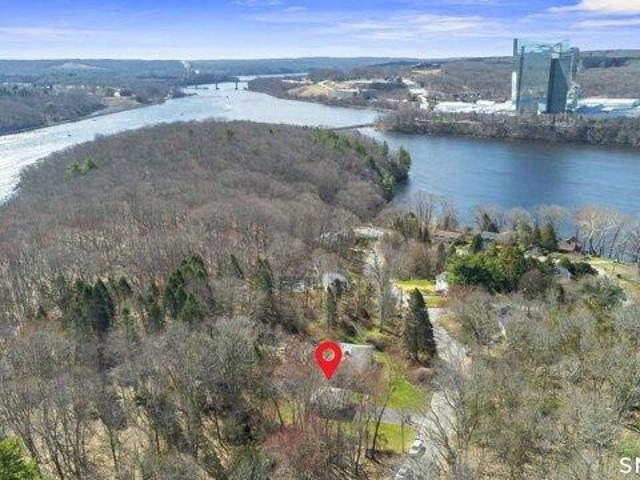 house with 3 bedroom, Norwich CT DS102477142