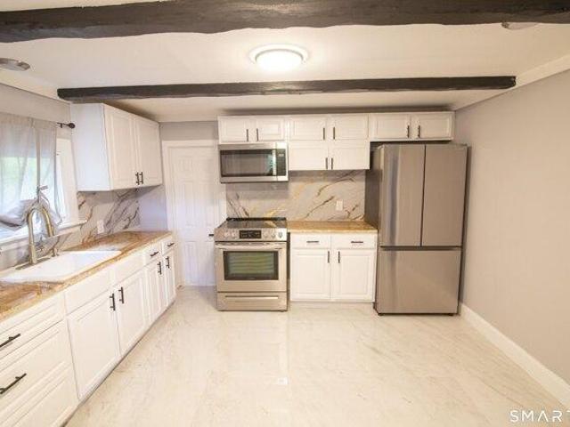 house with 3 bedroom, Norwich CT DS103967429
