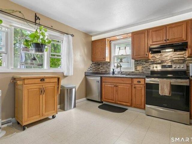 house with 3 bedroom, Norwich CT ES103439313