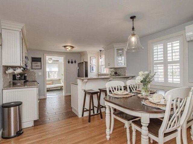 house with 3 bedroom, Norwood MA DS102565235