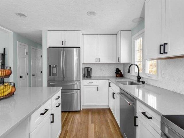 house with 3 bedroom, Norfolk MA DLS102708055