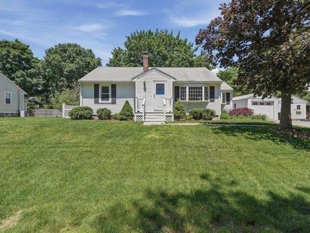 house with 3 bedroom, Norfolk MA ES104351430