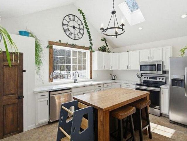 house with 3 bedroom, Nottingham NH DLS100585015