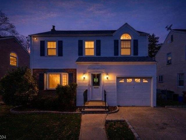house with 3 bedroom, Nutley NJ DLS102728255