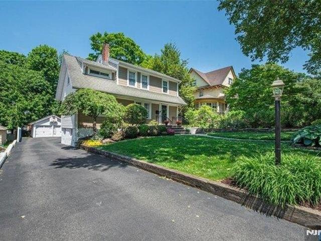 house with 3 bedroom, Nutley NJ DLS102776046