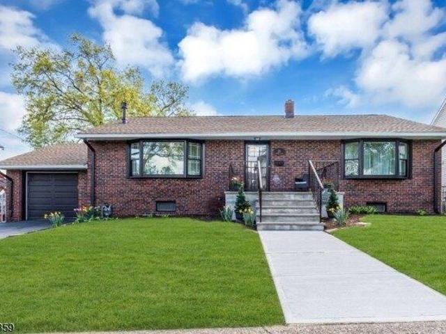 house with 3 bedroom, Nutley NJ DS101707732