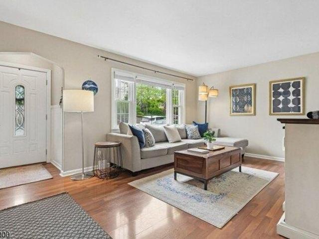house with 3 bedroom, Nutley NJ ES103188587