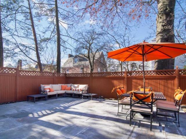 house with 3 bedroom, NY NY DLS101882326