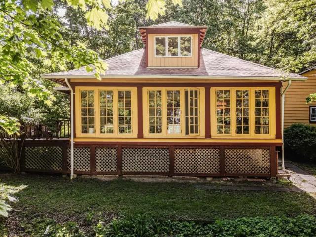 house with 3 bedroom, NY NY DLS102770948