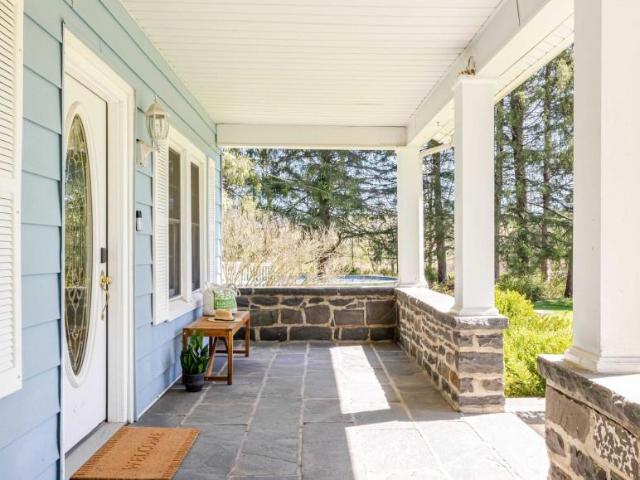 house with 3 bedroom, NY NY DLS102052866