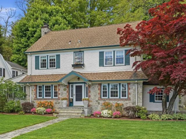 house with 3 bedroom, NY NY DLS102339199
