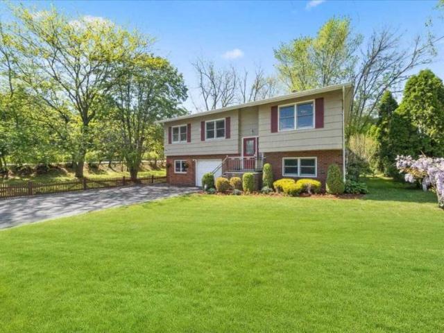 house with 3 bedroom, NY NY DLS102339247