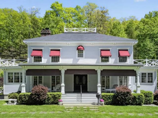 house with 3 bedroom, NY NY DLS102366668