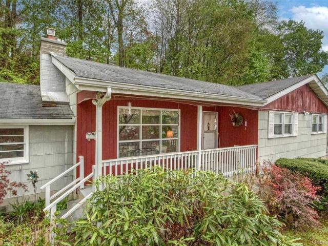 house with 3 bedroom, NY NY DLS102399972