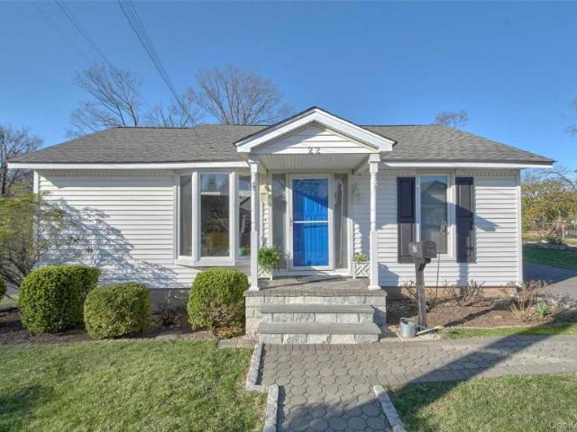 house with 3 bedroom, NY NY DS101367553