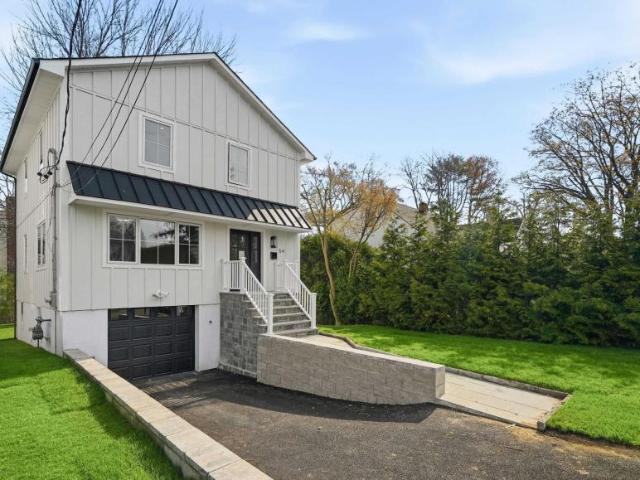 house with 3 bedroom, NY NY DS101367529