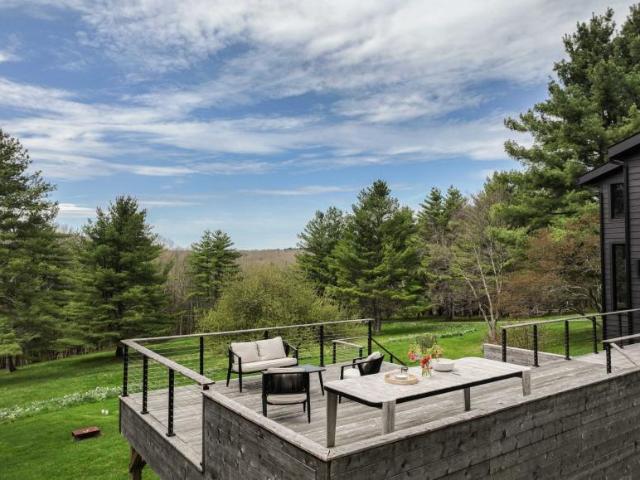 house with 3 bedroom, NY NY DS102339201