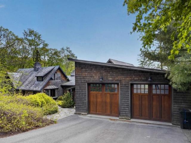 house with 3 bedroom, NY NY DS102339205