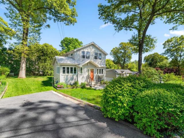 house with 3 bedroom, NY NY DS102578975