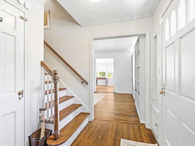 house with 3 bedroom, NY NY DS102715627
