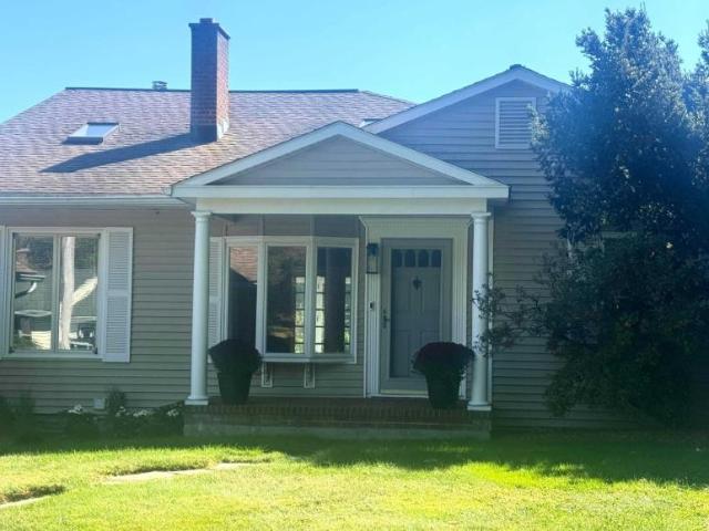 house with 3 bedroom, NY NY ES102245556