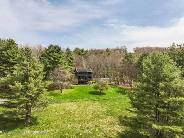 house with 3 bedroom, NY NY ES102272058