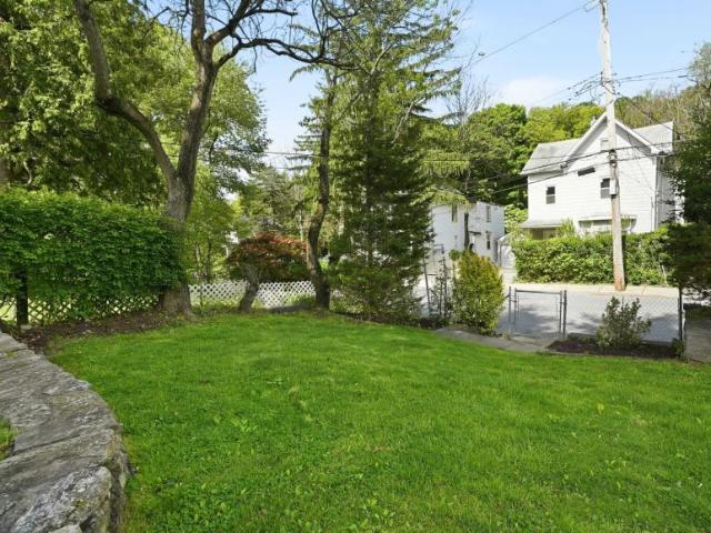 house with 3 bedroom, NY NY ES102587642