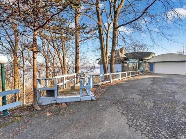 house with 3 bedroom, Nyack NY DLS101781939