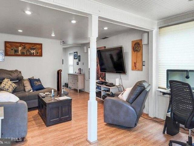 house with 3 bedroom, Ocean Gate NJ DLS101658114