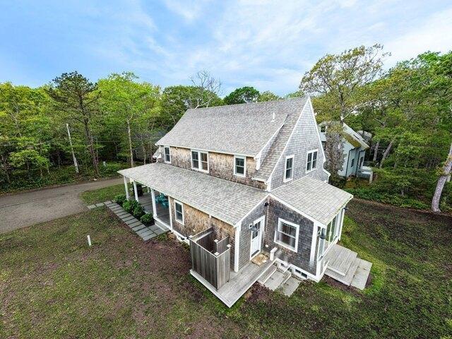 house with 3 bedroom, Oak Bluffs MA DS104045538