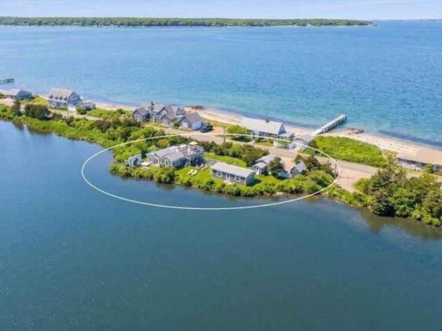 house with 3 bedroom, Oak Bluffs MA DS103441529