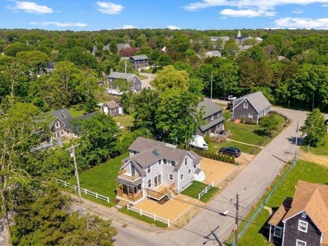 house with 3 bedroom, Oak Bluffs MA ES103968755