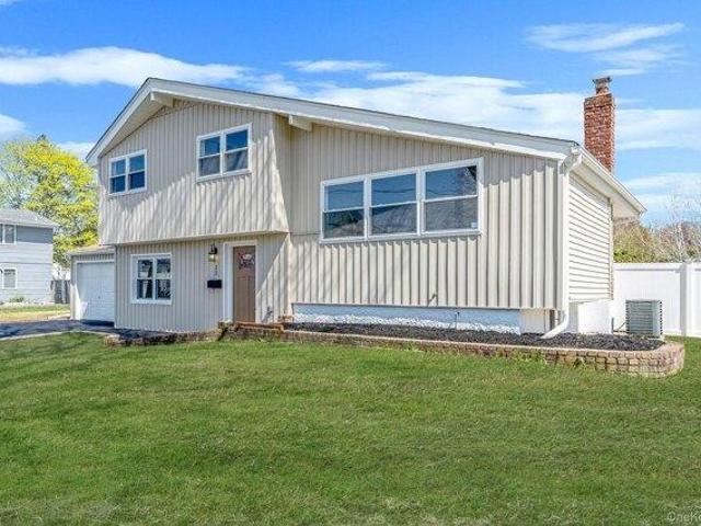 house with 3 bedroom, Oakdale NY DS103600563
