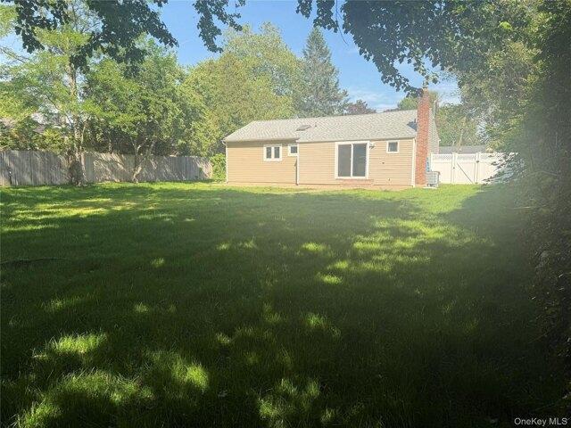 house with 3 bedroom, Oakdale NY DS103601298