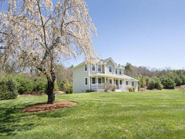 house with 3 bedroom, Oakham MA DS102028558