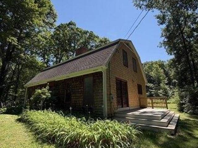 house with 3 bedroom, Oakham MA ES104152518