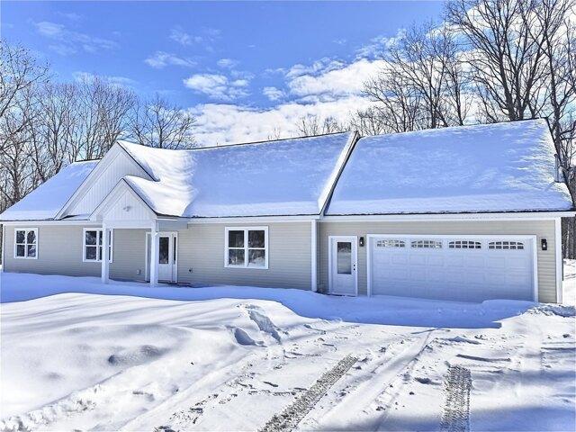 house with 3 bedroom, Oakland ME DLS102563643