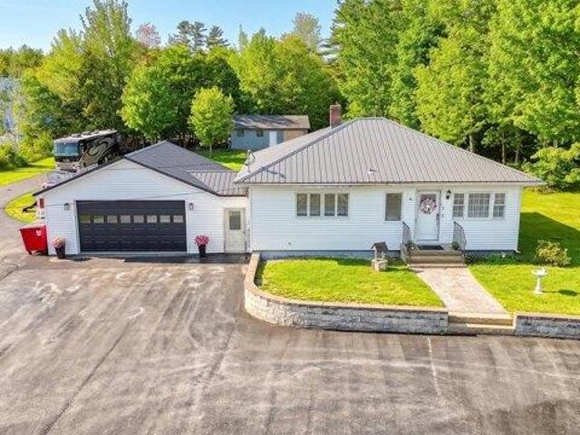 house with 3 bedroom, Oakland ME DLS103127930