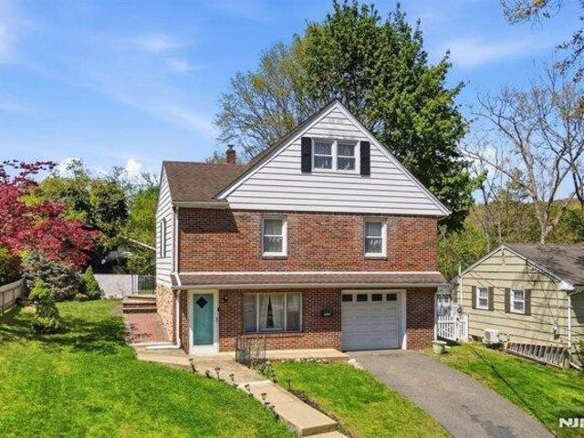 house with 3 bedroom, Oakland NJ DLS101747469