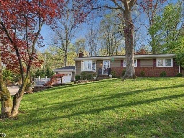house with 3 bedroom, Oakland NJ DS102254560