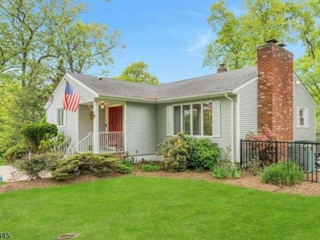 house with 3 bedroom, Oakland NJ DS102799143