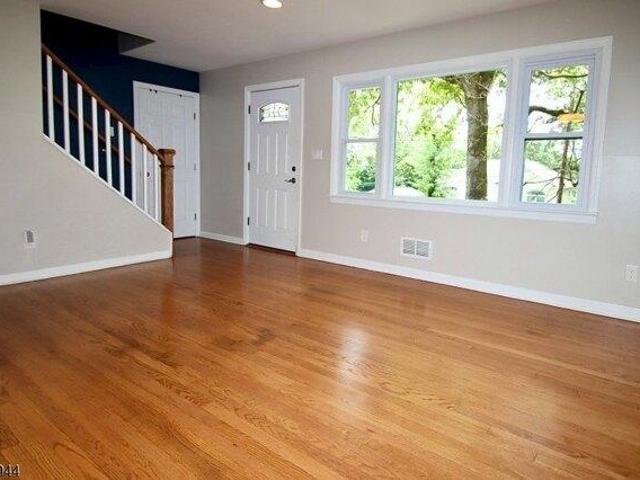 house with 3 bedroom, Oakland NJ ES104443918