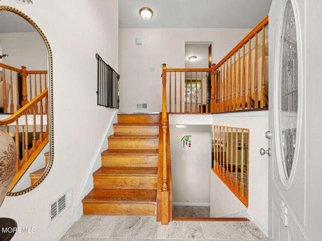 house with 3 bedroom, Old Bridge NJ DLS101630638