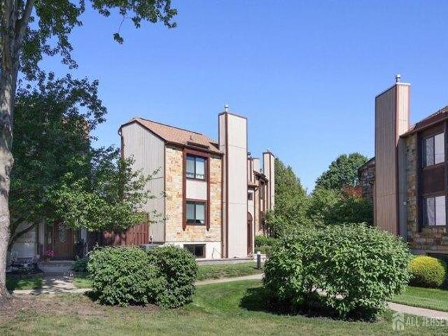 house with 3 bedroom, Old Bridge NJ ES105207607