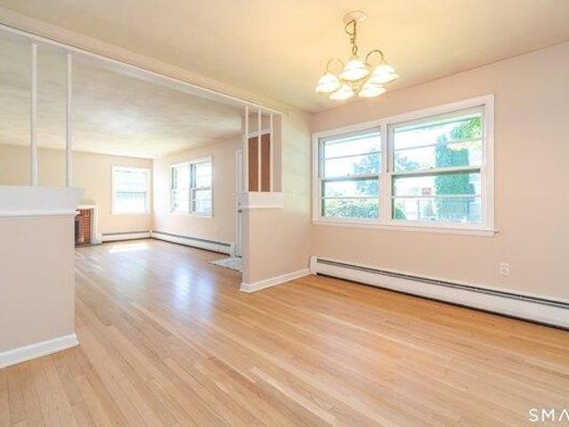 house with 3 bedroom, Old Lyme CT ES105156661